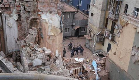 Наслідки влучання російської ракети в житловий будинок у центрі Харкова Новости Section Ukr Net