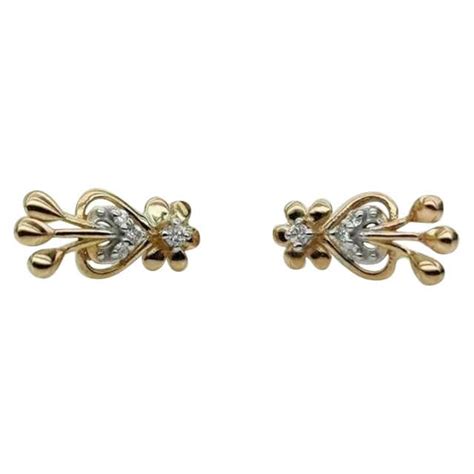100 Carat Diamond Flower Design Clip Post Yellow Gold Earrings For
