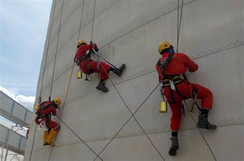 Implementation Of Rope Access In Various Industrial Sectors