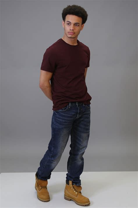 Justin J New View Modeling