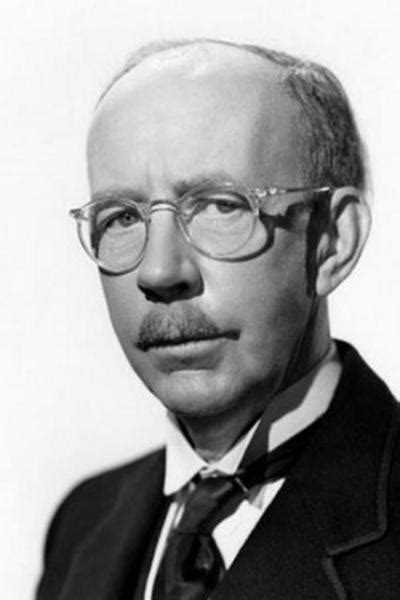 Hobart Cavanaugh About Entertainmentie