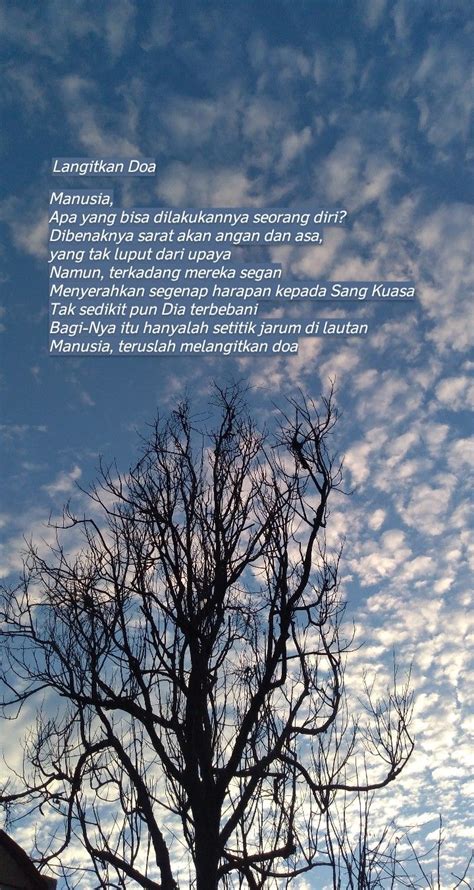 121 Kata Awan Kata Mutiara Tentang Langit Biru - Jederr.com