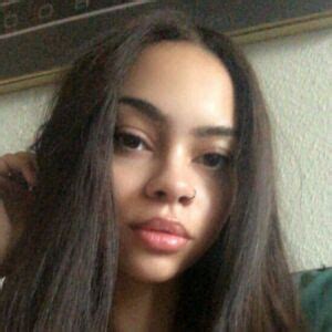 Lilith Kawaii Nude Photo