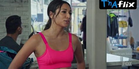 Meaghan Rath Underwear Scene In Cooper Barrett S Guide To Surviving Life Tnaflix Com