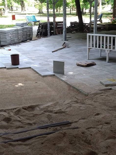 Редене на павета Строителни услуги Бургас Редене на бетонни павета уни павета павета