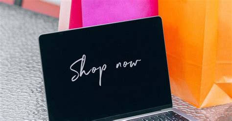 How Google Is Letting Shoppers Try On Clothes Virtually Using AI Market Realist