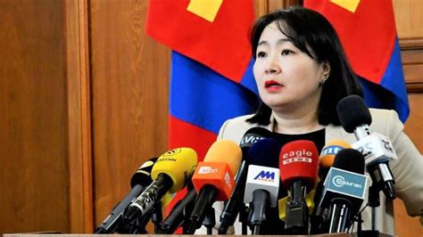 О Номинчимэг ЕАЭЗХ той байгуулах түр гэрээнээс тамхийг хасах ёстой