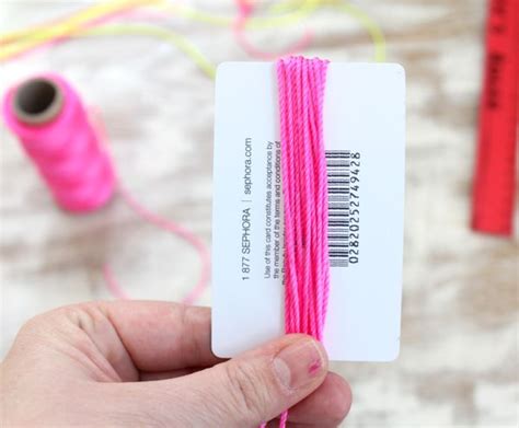 How To Make A Tassel Necklace From Neon Cord