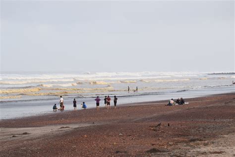 Ladghar Beach Travellerakshay