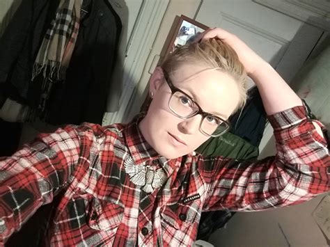 Feeling Cute Librarian Vibes Today Randrogynoushotties