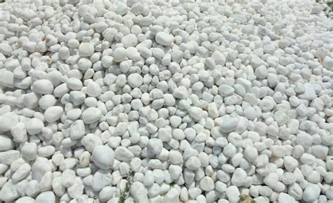 White Bubbles All Sizes At Best Price In Kallkurichi By Vv Minerals