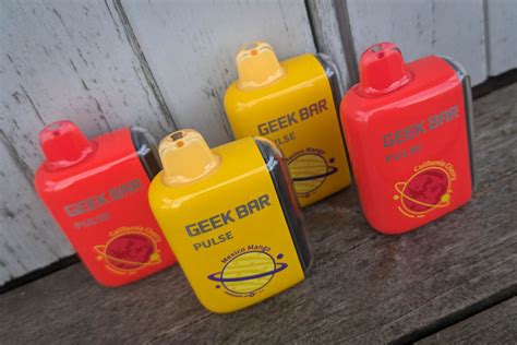Geek Bar Pulse Disposable Review