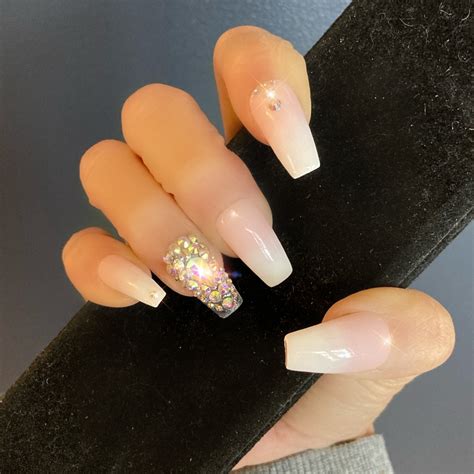 Top 20 Ombre Wedding Nails For The Bride To Be 2024