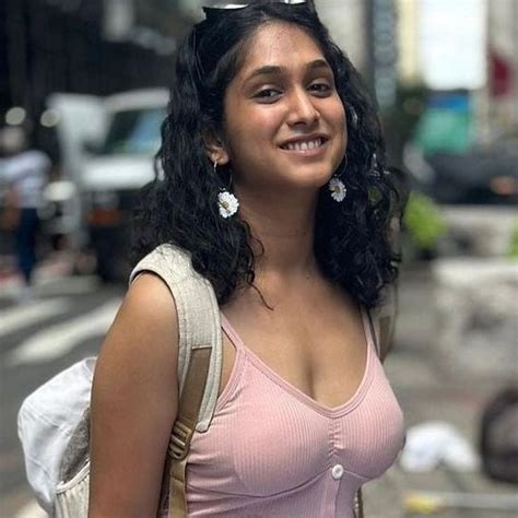 Priyadarshini Indalkar Rmarathibayka