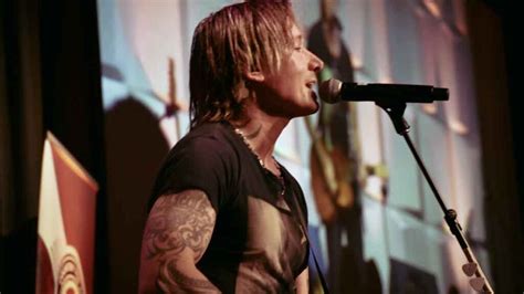 Keith Urban Announces Live Single “long Hot Summer”