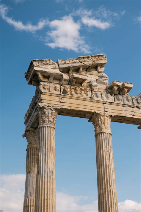 건축 고고학 고대의 골동품 관광 구슬 기둥 기반암 돌 사원 신성한 아크로폴리스 야외에서 여행 전통적인