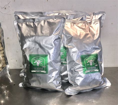 Raw Macadamia Kernel 1kg Pacific Coast Macadamias