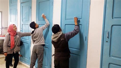 La Leçon Despoir Que Nous Envoie Fatma Riahi Du Collège De Borj Louzir Album Photos