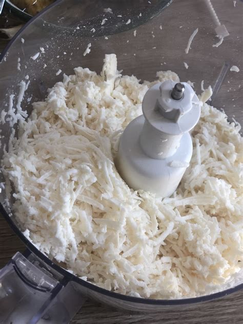 Poudine Manioc Un Goûter Street Food Typique De Lîle Maurice L