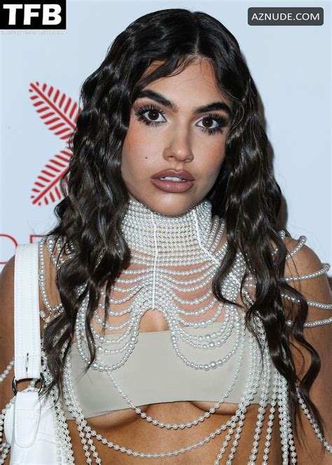 TORI WADE Nude AZNude