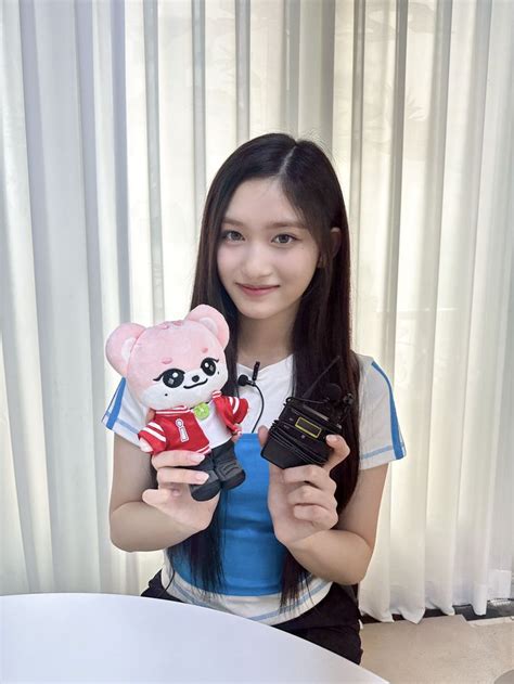 📸 아기호랑이 인터뷰어 이서의 잇터뷰 🔍 아기 호랑이 연예인 아이돌