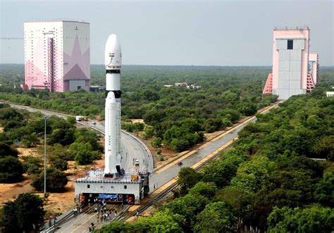 விண்ணில் செலுத்தப்படுகிறது சிங்கப்பூர் செயற்கைக்கோள் இஸ்ரோ தகவல் சிங்க‌ப்பூர் செய்திகள்