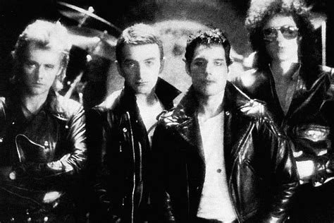 How Queen Embraced The Synthesizer On Play The Game