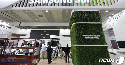 종목현미경 황제주 꿈꾸는 삼성sdi 수익성 전략 통했나성장 기대↑