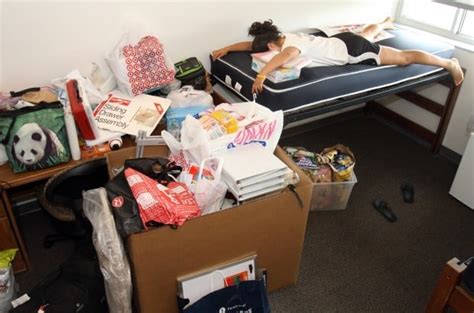 UA Dorm Move In Day College Tucson Com