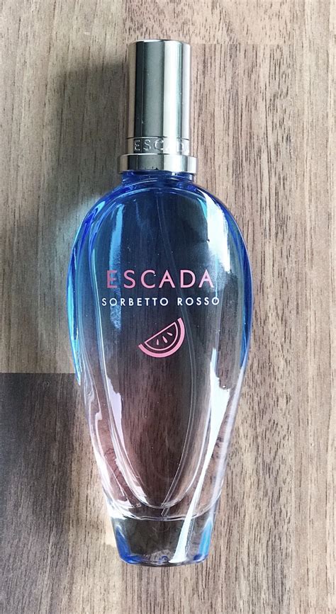 Tenemos El Perfume Definitivo Para Este Verano 2018 Lo Firma Escada Y