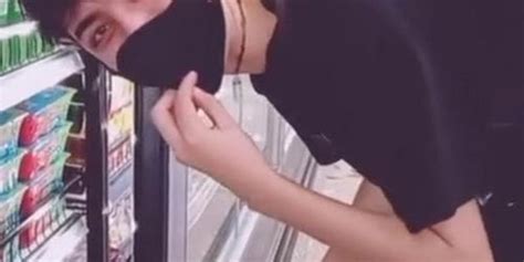 Couple Visit Supermarket With Controller And Vibrator Tnaflix Com