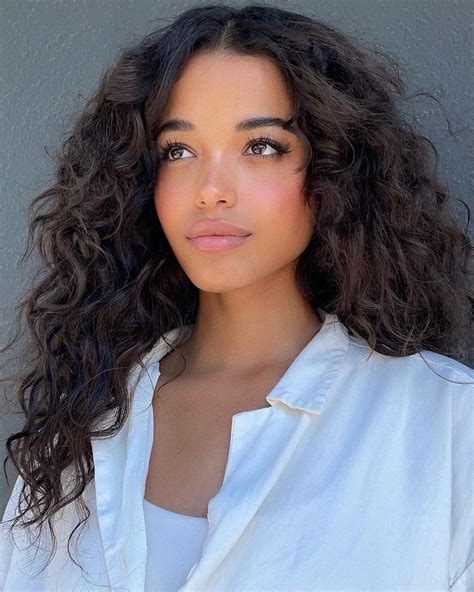 Ella Balinska Pictures Hotness Rating 91310