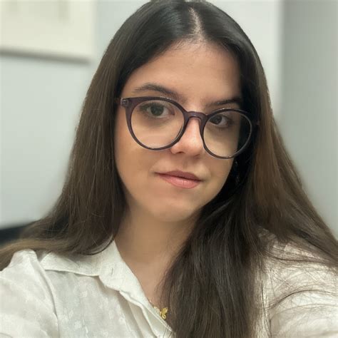 Giovana Pozza Youtube