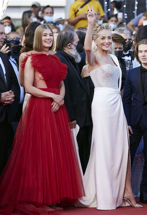 Rosamund Pike Nude Pics Naked Sex Scenes Compilation