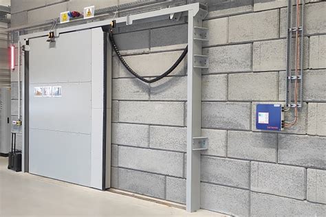 Radiation Proof Door Requires Control Unit With Additional Safety