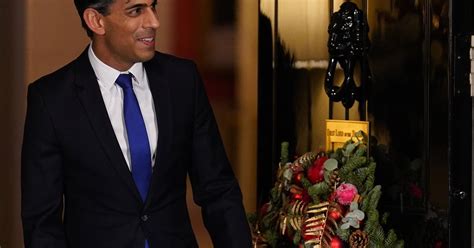 New Immigration Minister Defends Spiralling Cost Of Rwanda Asylum Scheme Huffpost Uk Politics