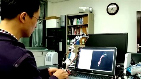 LEGO Based Robot Arm With Motion Planning Hackaday