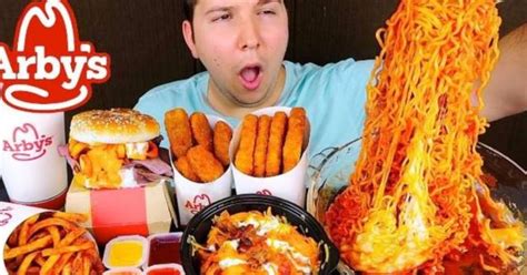 Why Is Mukbang So Popular What To Know About The Viral Youtube Phenomenon