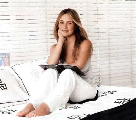 adriana esteves s feet