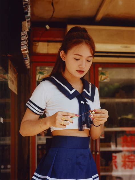 Constanze Han The Betel Nut Beauties Bing Lang Xi Shi Dazed