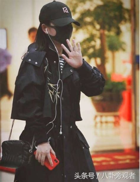 謝娜產後復出《快本》，人氣不減 每日頭條