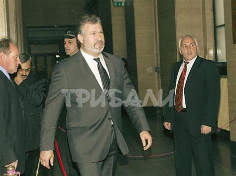 Синът на Пашата пазен като премиер