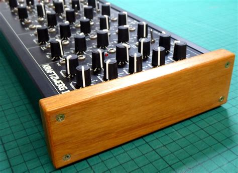 MATRIXSYNTH MFB Kraftzwerg 2 Analogue Synthesizer