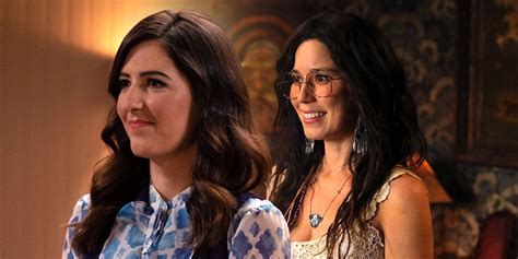 This Is How You Get To Be A Series Regular How Being Darcy Cardens