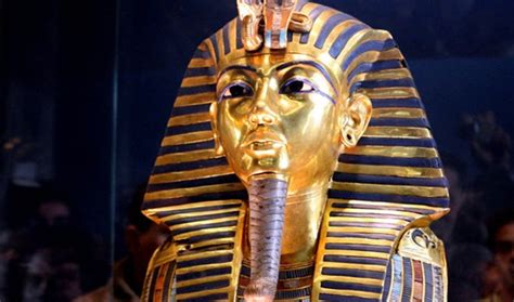 الخارجية الألمانية تدعم ترميم القناع الذهبي لتوت عنخ آمون