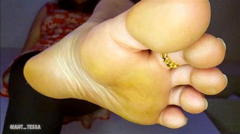 Giantess Demands Tiny To Worship Her Feet He Fails To Please His