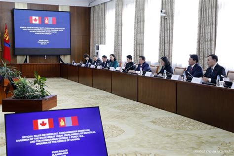 Монгол Улсын Их Хурлын дарга Г Занданшатар Канад Улсын Парламентын Сенатын танхимын дарга Жорж