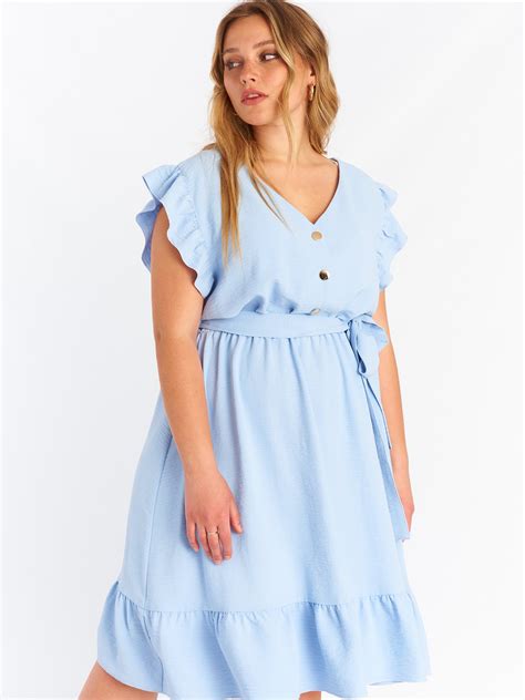 Plus Size Ruffle Dress With Belt Gate