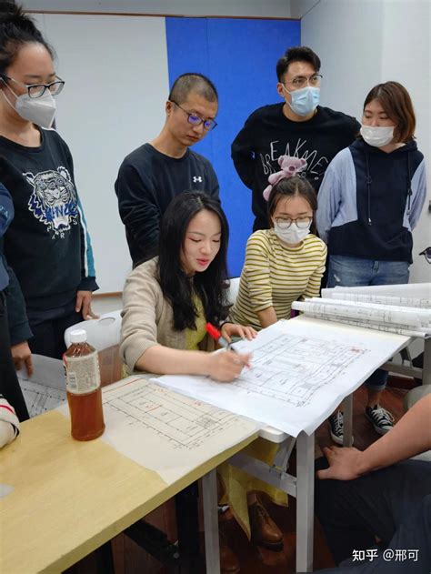 注册建筑师考试百人评图现场！ 知乎
