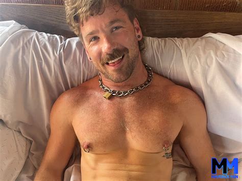 HAIRY HOLE HUNTERS Maverick Men Gay Porn Video GayMobile Fr